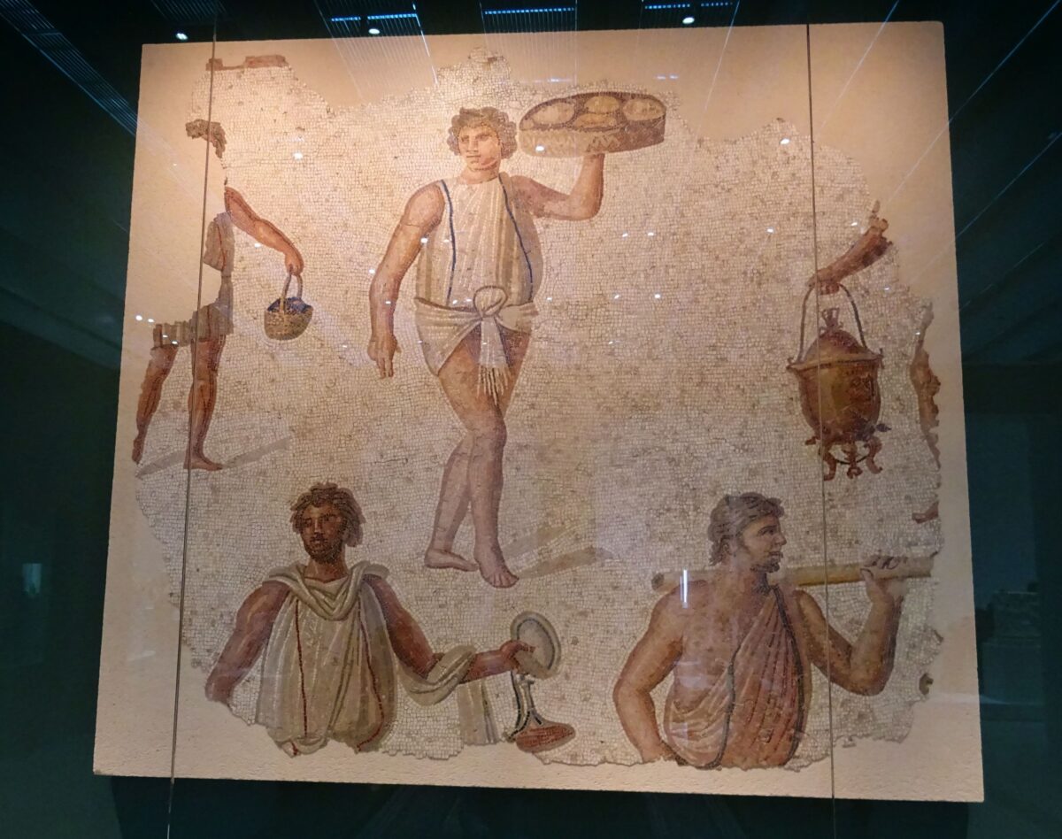 Exhibition Rome, the City and the Empire at Louvre in Lens – Time ...